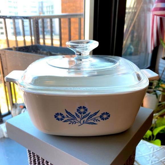 Corningware | Kitchen | Corning Ware Blue Sunflower Casserole Wpyrex ...